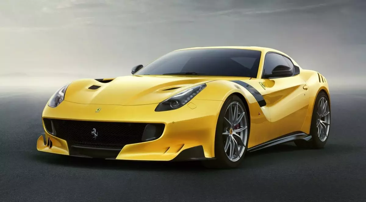 Ferrari уважила Tour de France суперпотужної модифікацією F12 25248_1