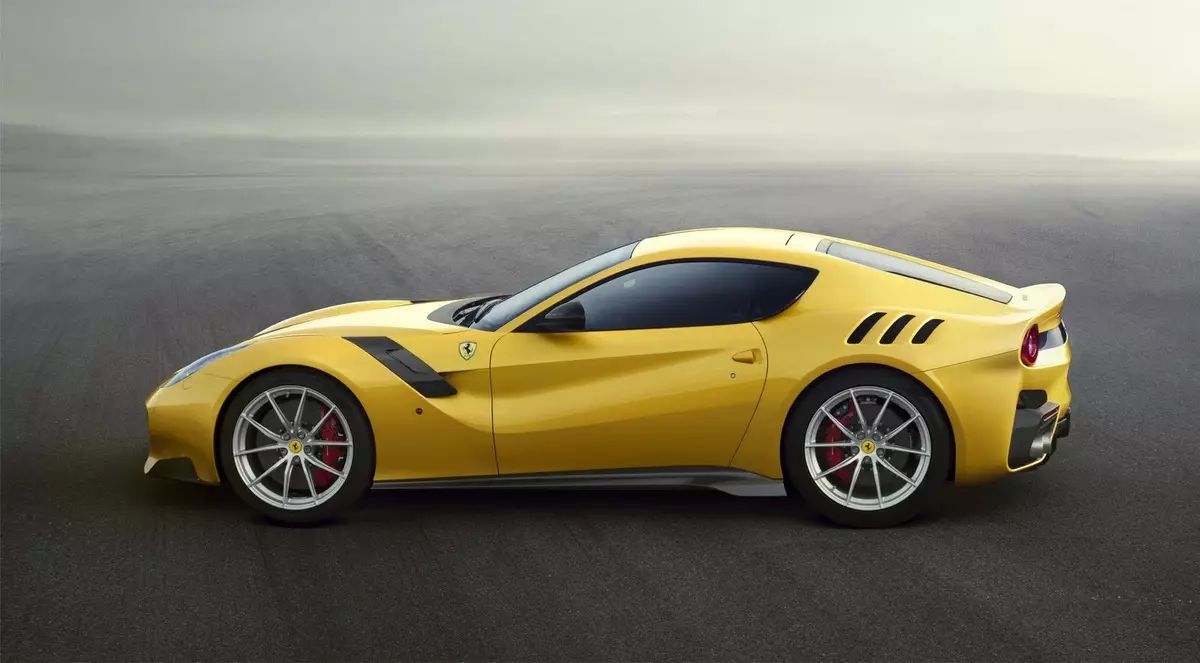 Ferrari tur tulus tur Perancis Super Power F12 25248_2