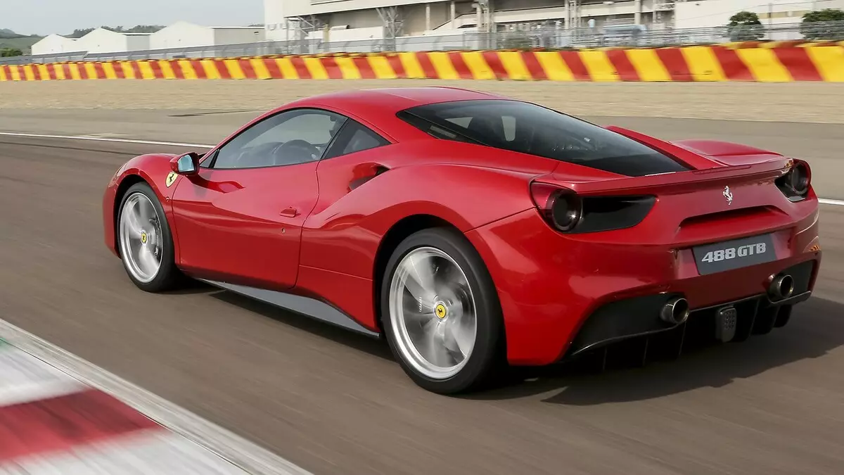 Häiriökriisi: Ferrari-myynti Venäjällä kasvoi 60% 25251_2