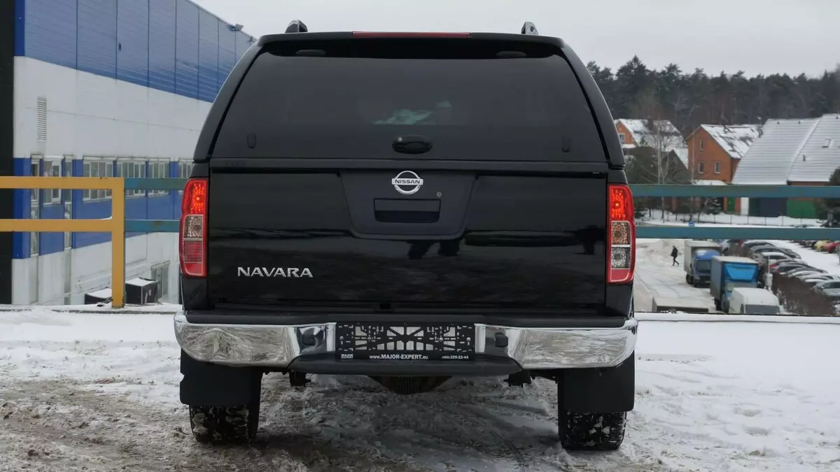 Nissan Navara 2011 ndi mileages 260,000 makilomita 26 kuchokera kwa eni ake 25321_6