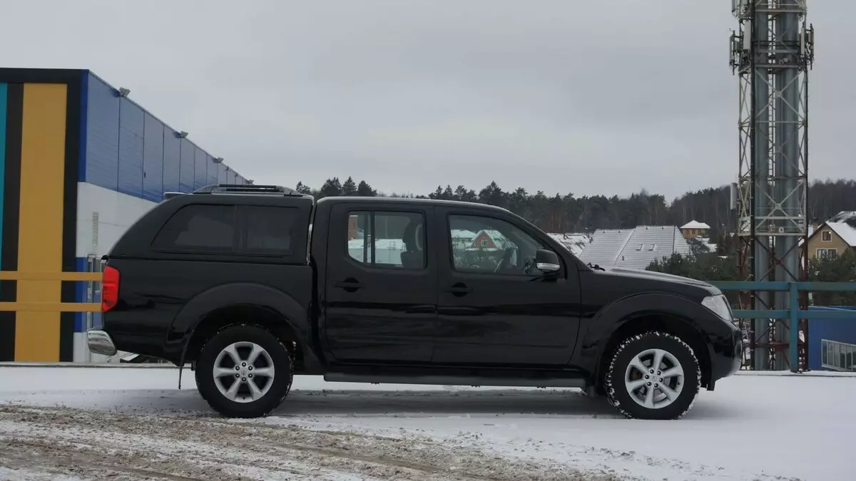 NISSAN NAVARA 2011 cu un kilometru de 260.000 de kilometri de la un proprietar 25321_7