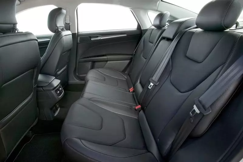 Interieur Ford Mondeo 2013