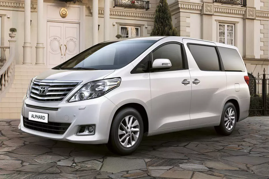 Toyota Alphard.