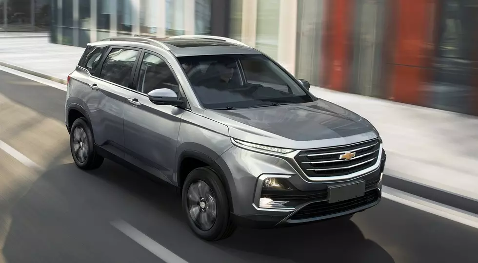 Chevrolet Captiva新一代並非如此先進，因為他的親戚 25421_2