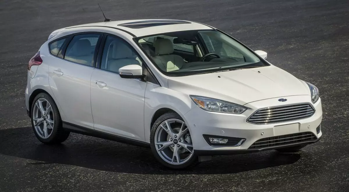 Ford ee USA: Joojinta wax soo saarka diiradda iyo bixitaanka laba nooc 25506_1