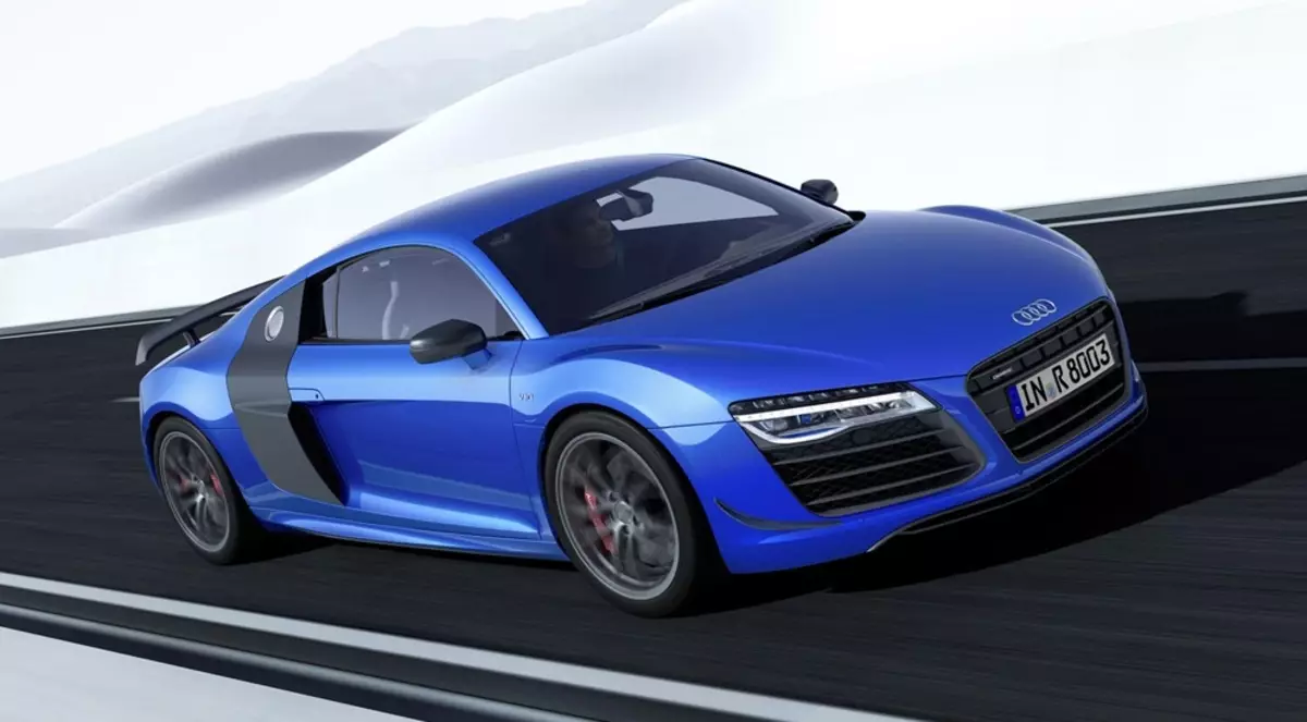 새로운 Audi R8은 공식 프리미어로 분별했습니다 2554_2