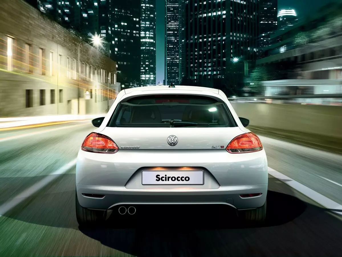 Volkswagen Scirocco III: recenzije, prednosti i nedostaci 25552_12