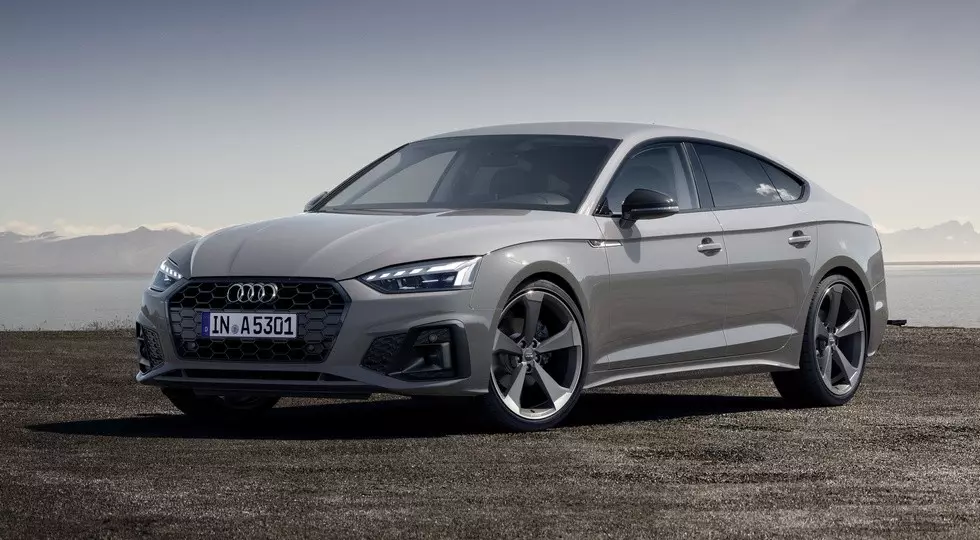 עודכן AUDI A5 משפחה: ללא מנועים חזקים 150, אבל התצורה היא עכשיו עשירה יותר 25646_1