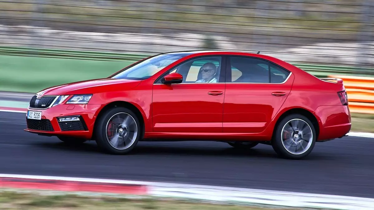 SKODA OCTAVIA RS.