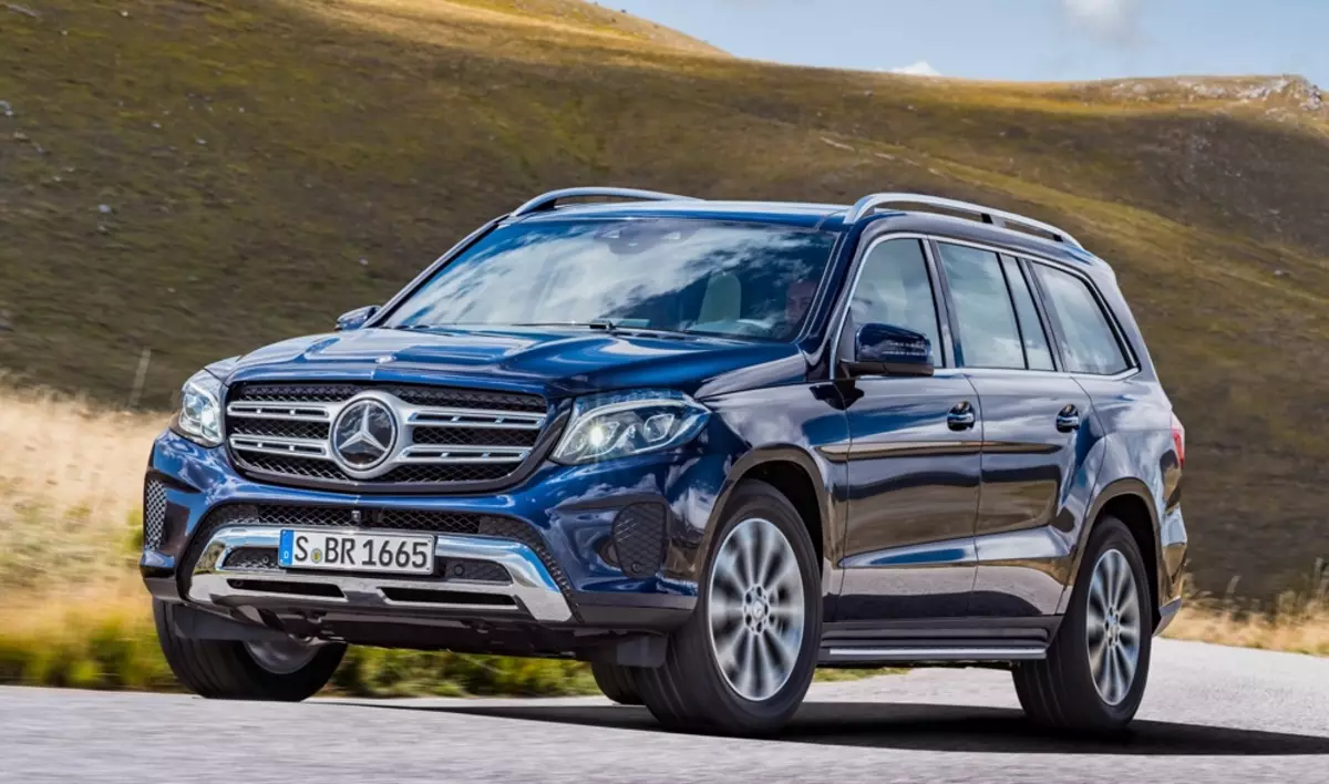 Mercedes-benz_gls_350_d_4matic_3.jpeg.