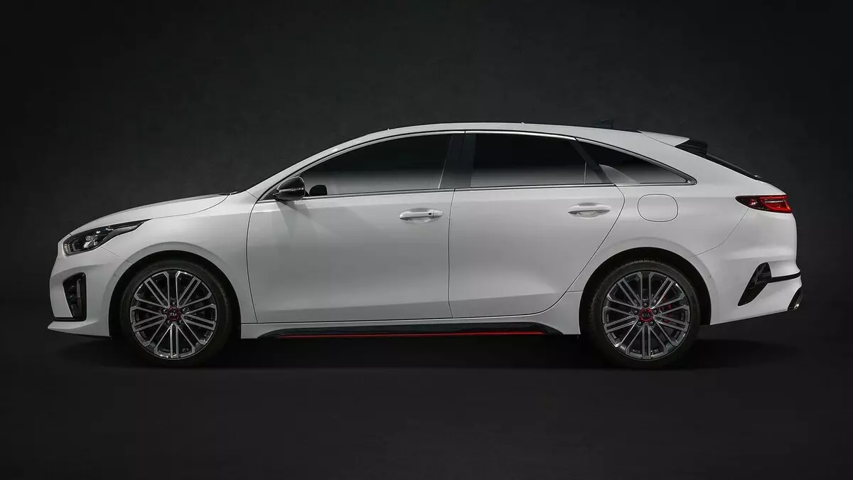 Новы Kia ProCeed: яшчэ адзін «хлеў» замест хэтчбека 25874_14