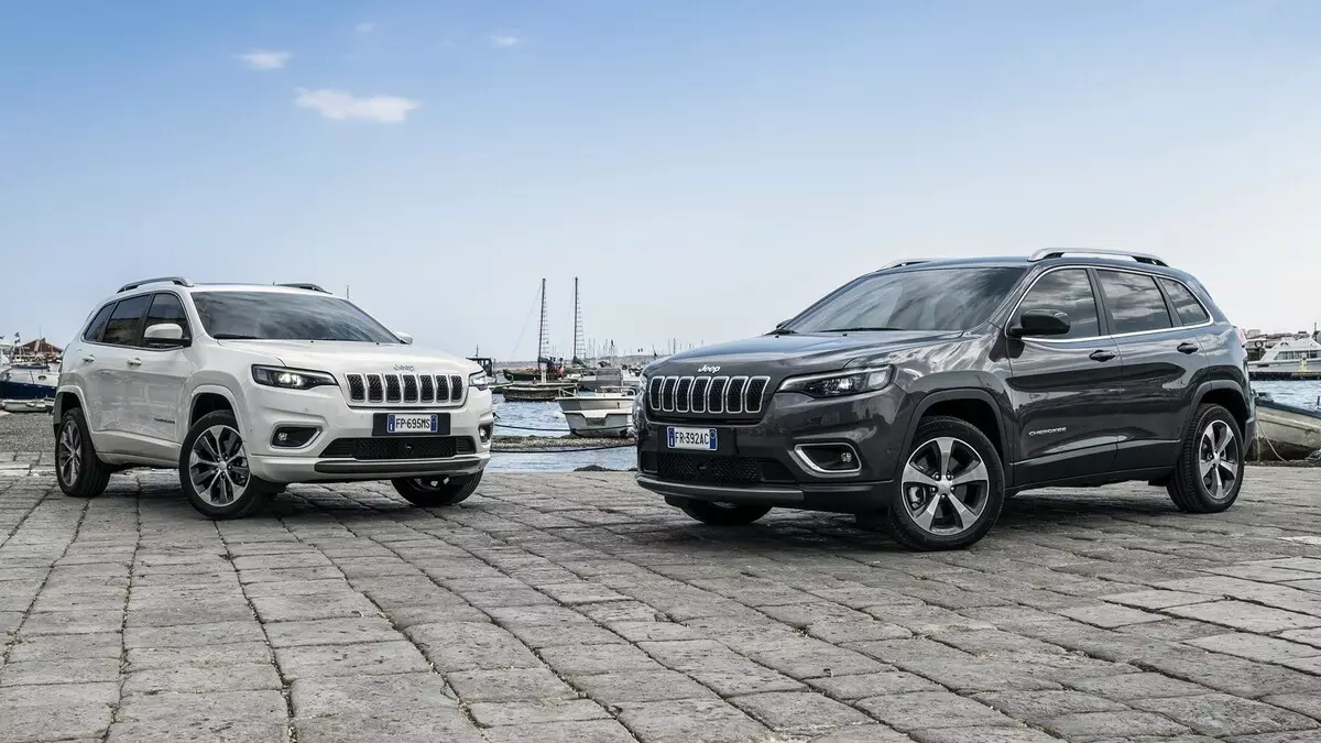 Nieuwe Jeep Cherokee.