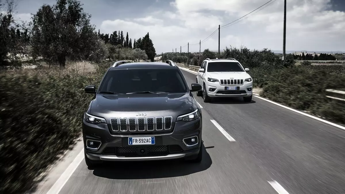 Jeep Cherokee of track