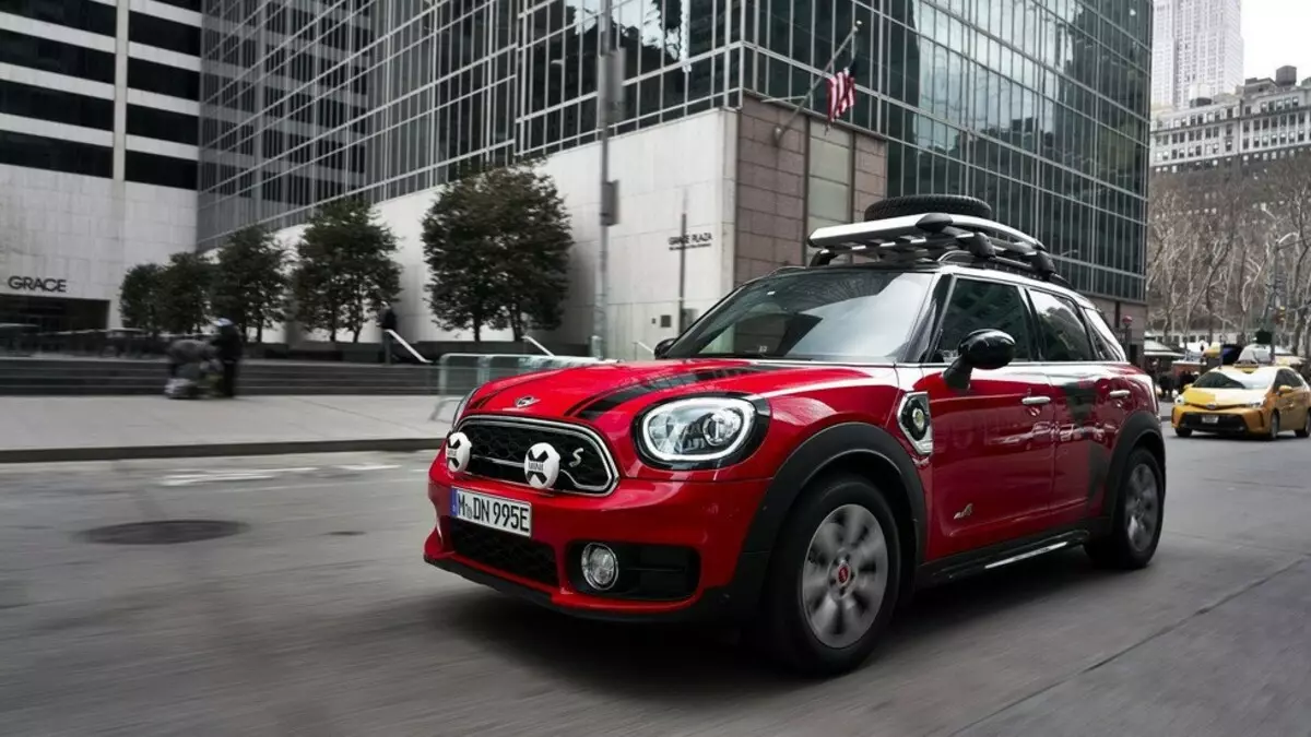 MINI presented a modification of Countryman Panamericana for a long journey 25967_2