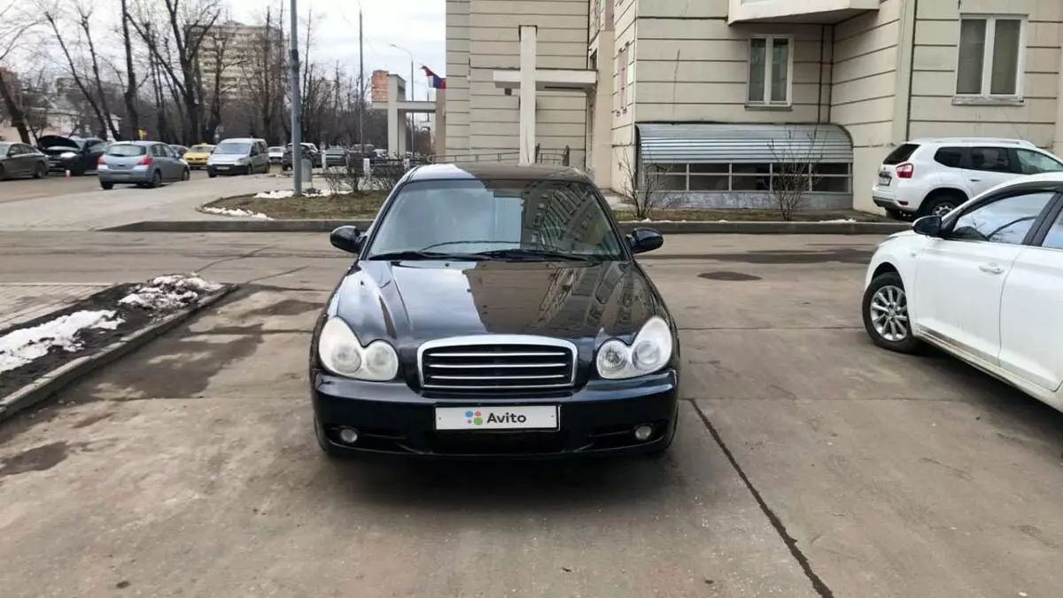 Hyundai Sonata-г 300 мянган рубль худалдаж авахад үнэтэй юу? 26025_9