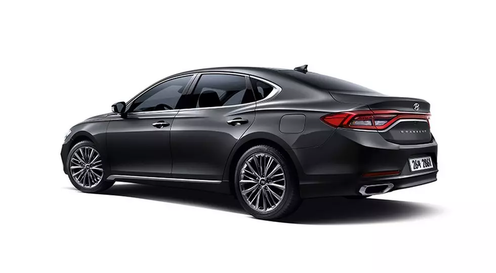 La nuova Hyundai Grandeur è andata in vendita 26068_2