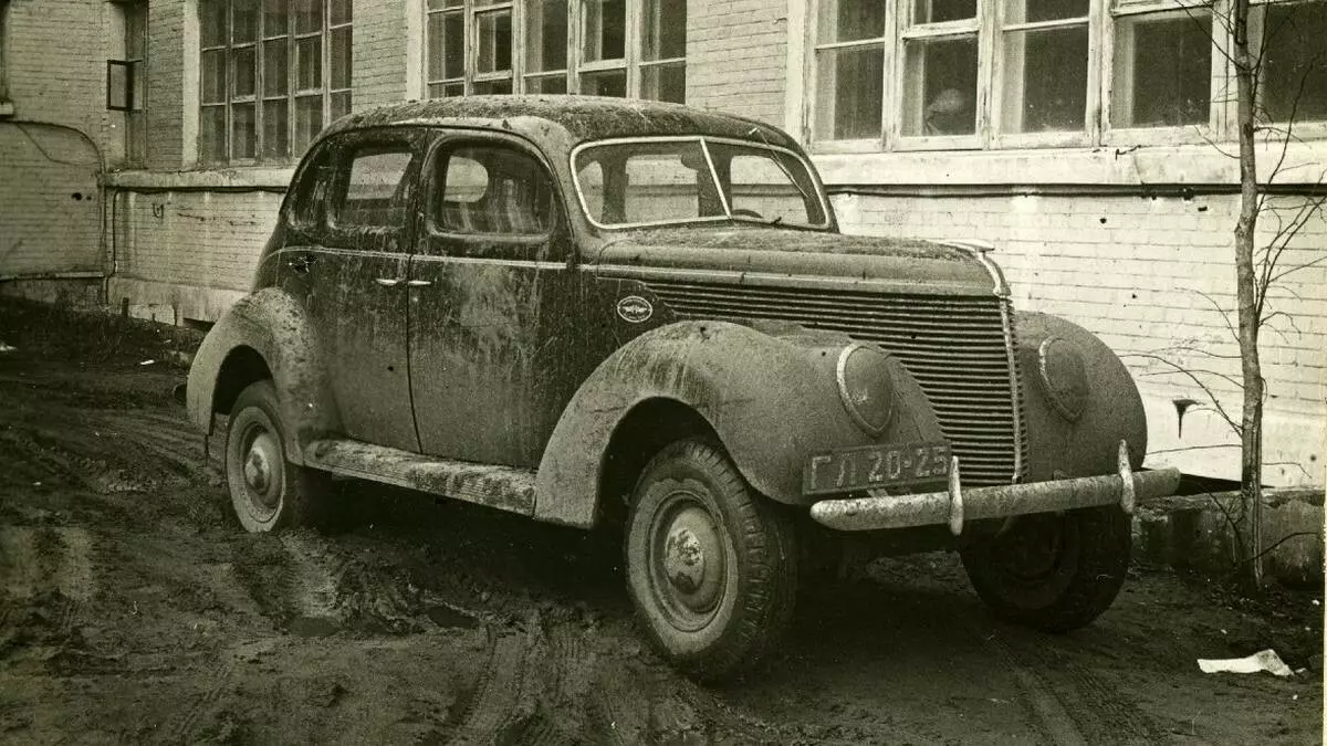 Soviet GAZ-61がオフロードアメリカンマルモンヘリリントンLD-2を獲得する方法 26083_1