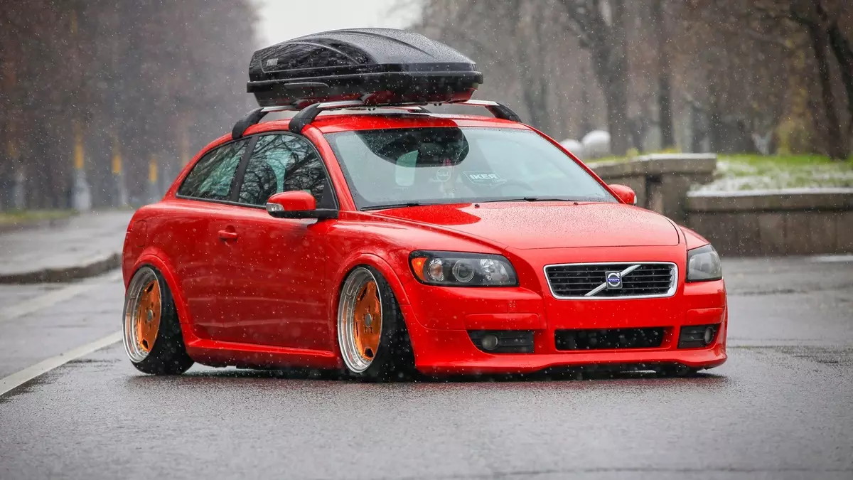 With love and mother's help: Tuning Volvo C30 26124_27