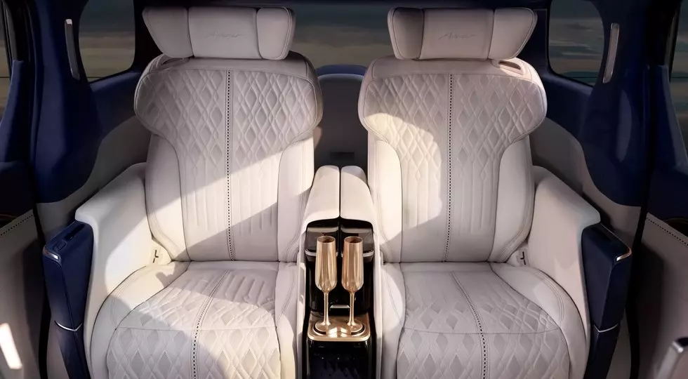 Minivan Buick GL8 Avenir is nog luxueus geworden, met een afsluitersalon op vier 26190_4