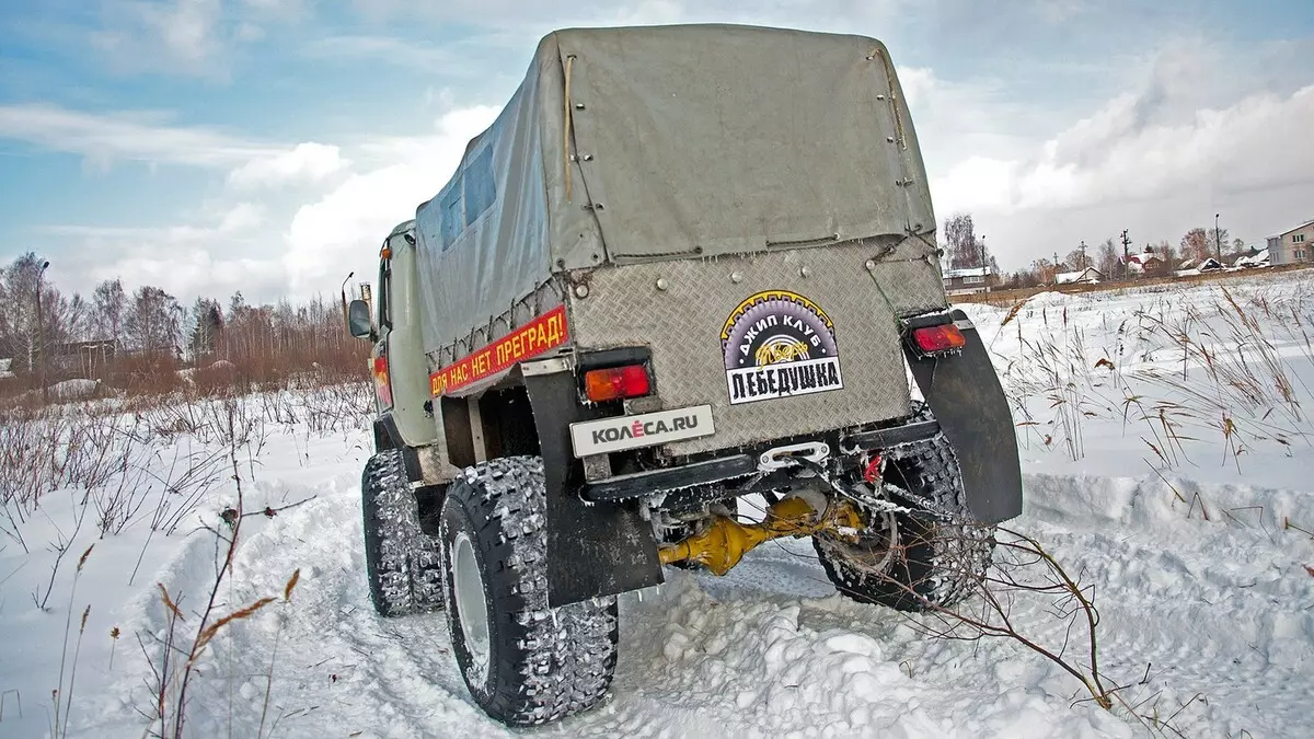 Dan saya menemukan roda: test drive UAZ 3303 