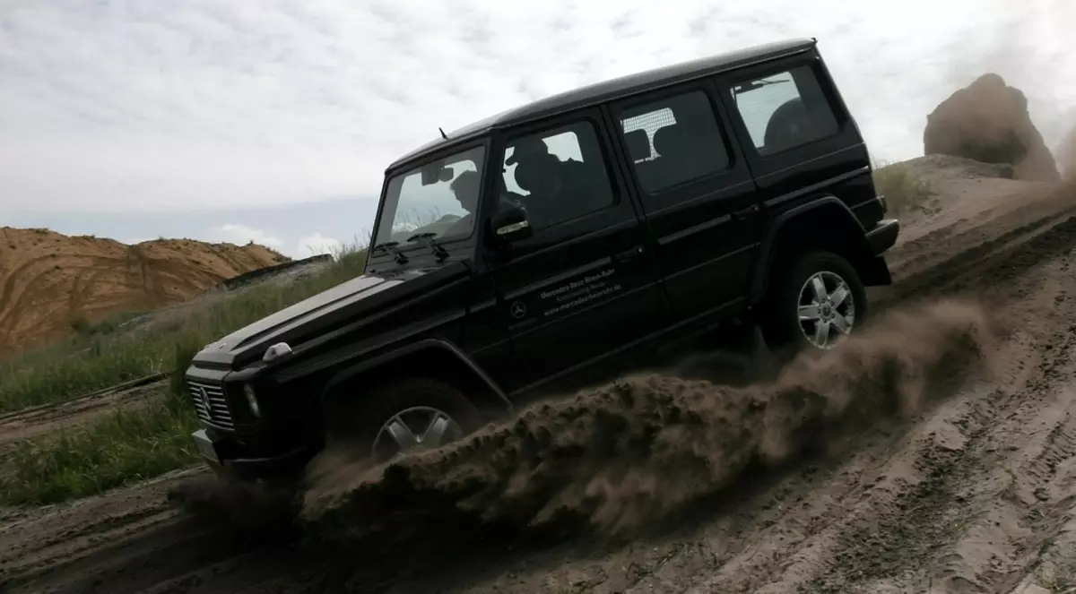 «Убити» можна все: вибираємо старий Mercedes-Benz G-Class Gelandewagen 26255_12