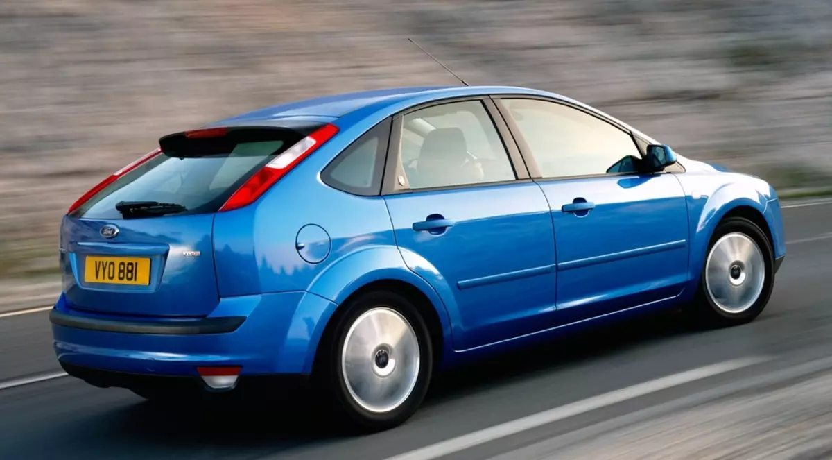 autowp.ru_ford_focus_5-door_hatchback_19.jpg