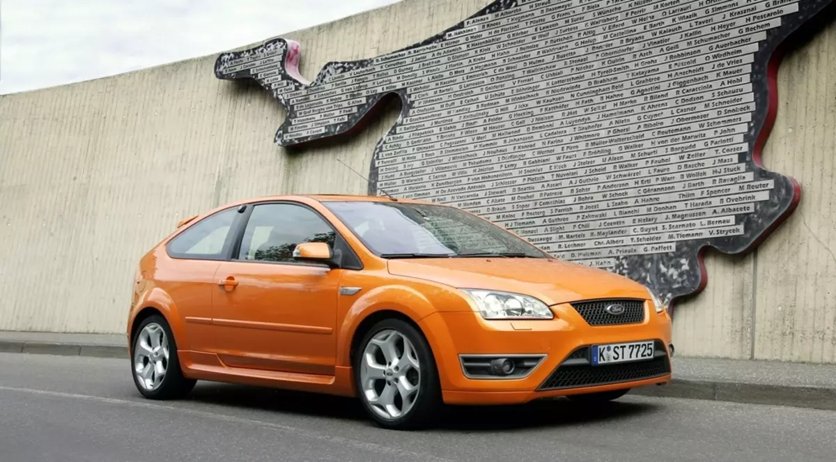 autowp.ru_ford_focus_st_3-door_13.jpg