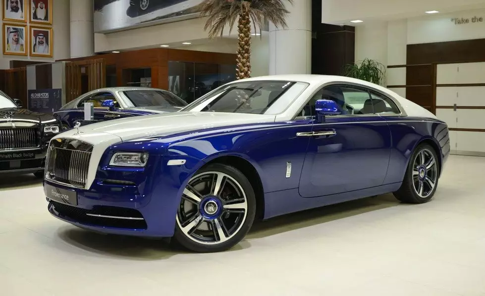 Rolls-Royce Wrait, incə bir görünüş və daxili var 26388_1