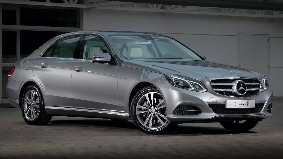 Fotol: Mercedes-Benz E 250 (W222) '2013-N.V.