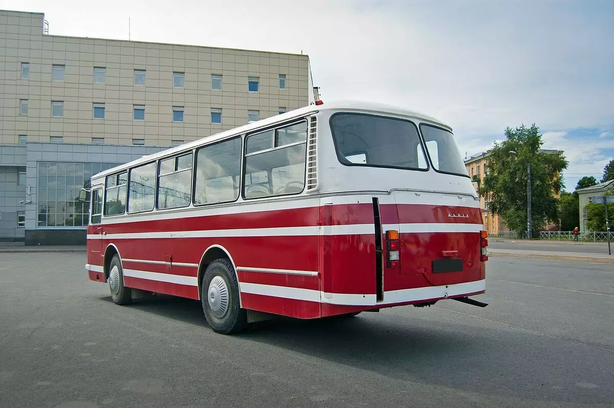 Test sürücüsü avtobus Laz 695n 26604_2