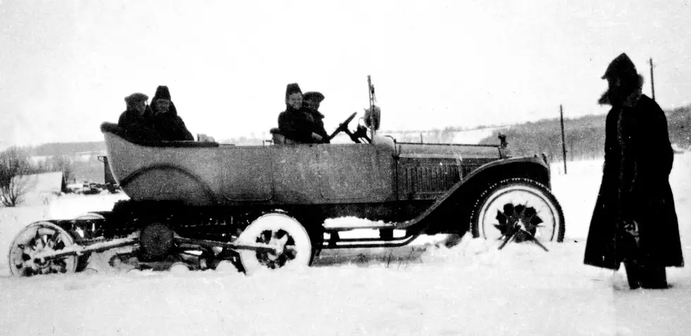 مسافر Packard با حرکات Kegres در آزمایشات در نزدیکی مسکو. 1928 سال