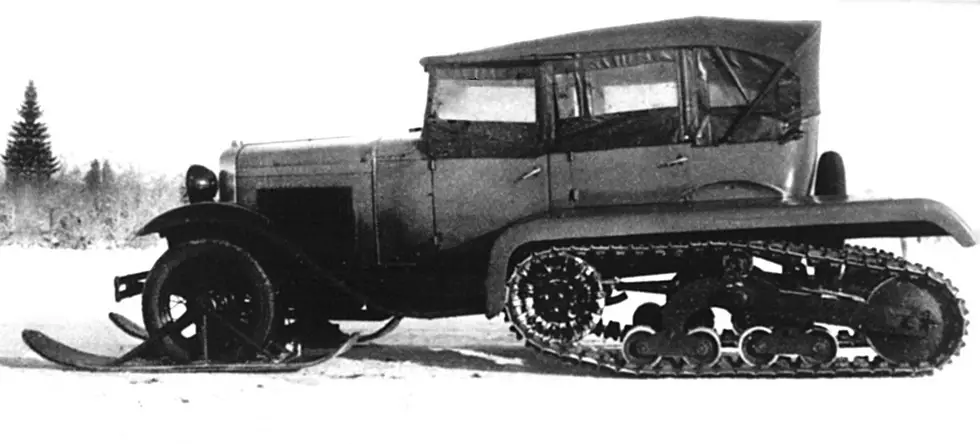 ماشین هیدرولیک گاز A-KEGRESS در مورد شاسی گاز. 1934