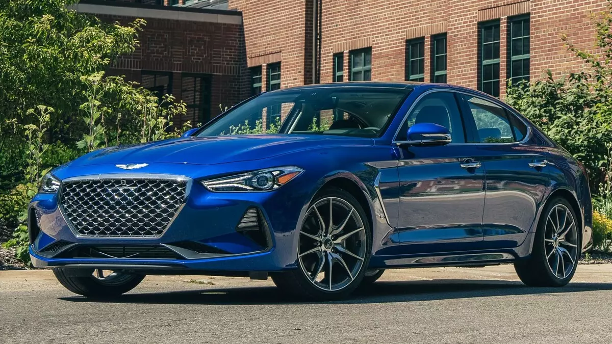 Genesis G70 2021 қалпына келтіру 26629_3