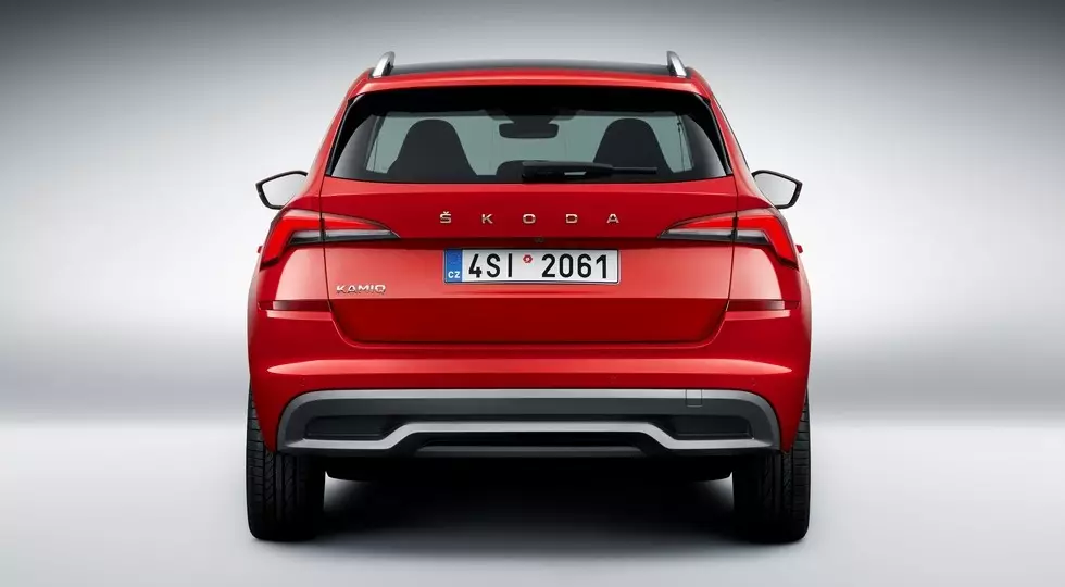 最も安いSkoda Crossover：5つのエンジン、しかし完全なドライブなしで 26659_4