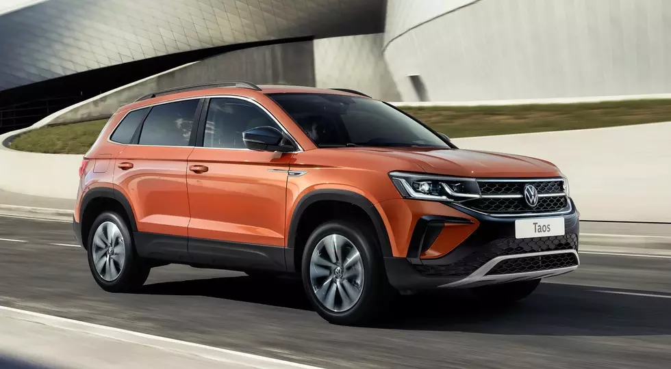 يېڭى ۋولكىسۋىرغان, بۇ Tiguan دىن ئەرزان, بۇ تاۋۇ, ئاكا, ئاكا Skoda karoq 26662_1