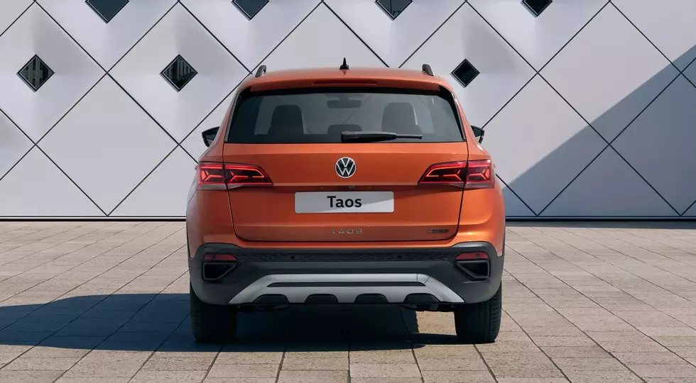 Novi Volkswagen Crossover za Rusijo, ki je cenejši od Tiguana: To je Taos, Brother Skoda Karoq 26662_4