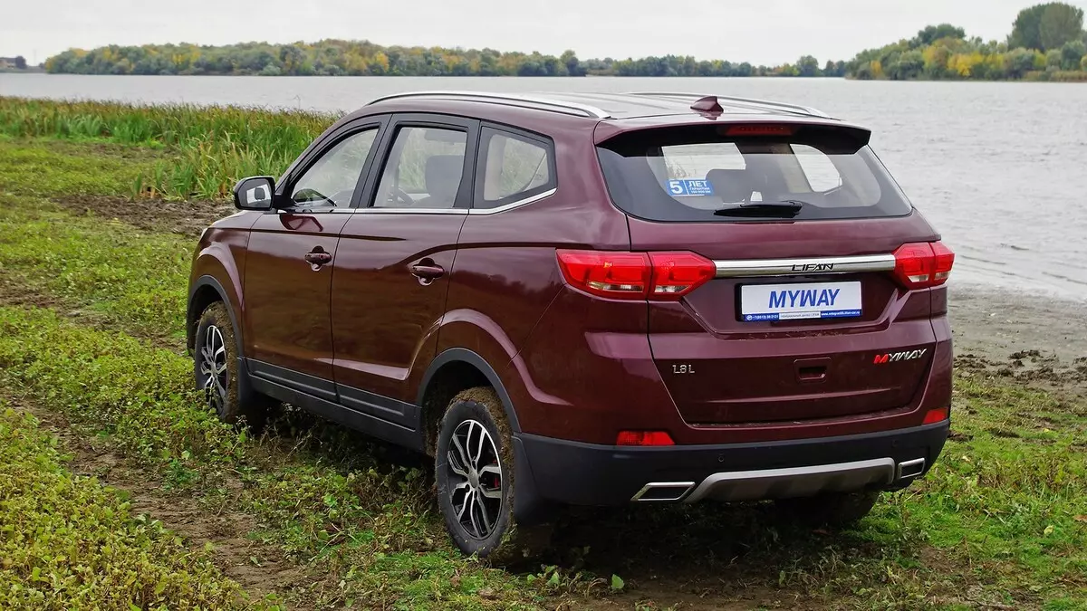 Hans Kolayoy: Test Drive Lifan Myway 26760_34