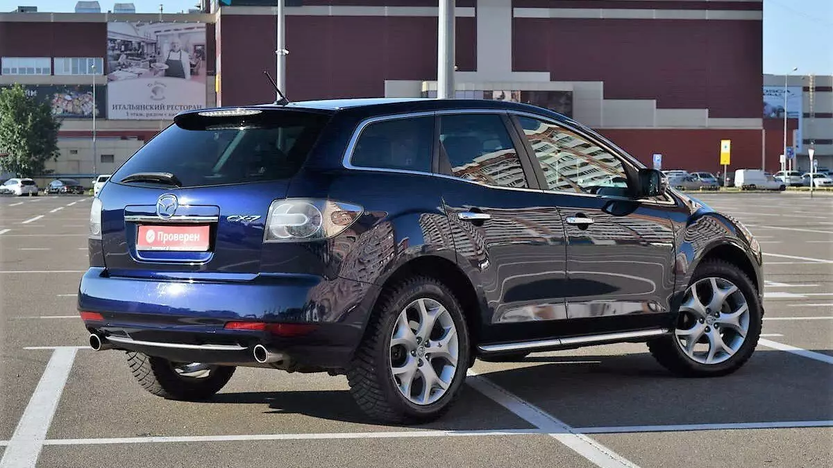 Na masani ona sili atu le leaga: Matou te faʻatau mazda cx-7 mo le 650 afe o rubles 26789_27