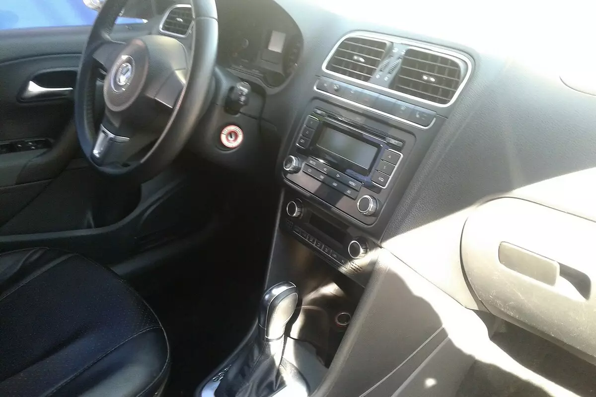 Volkswagen Polo Sedan Interior