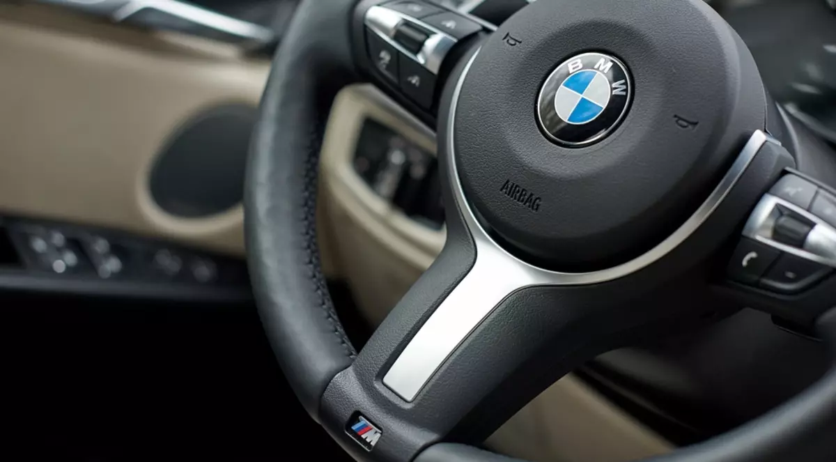 Prófaðu að keyra nýtt BMW X6: Crossover frá draumnum um hálfviti 2734_32