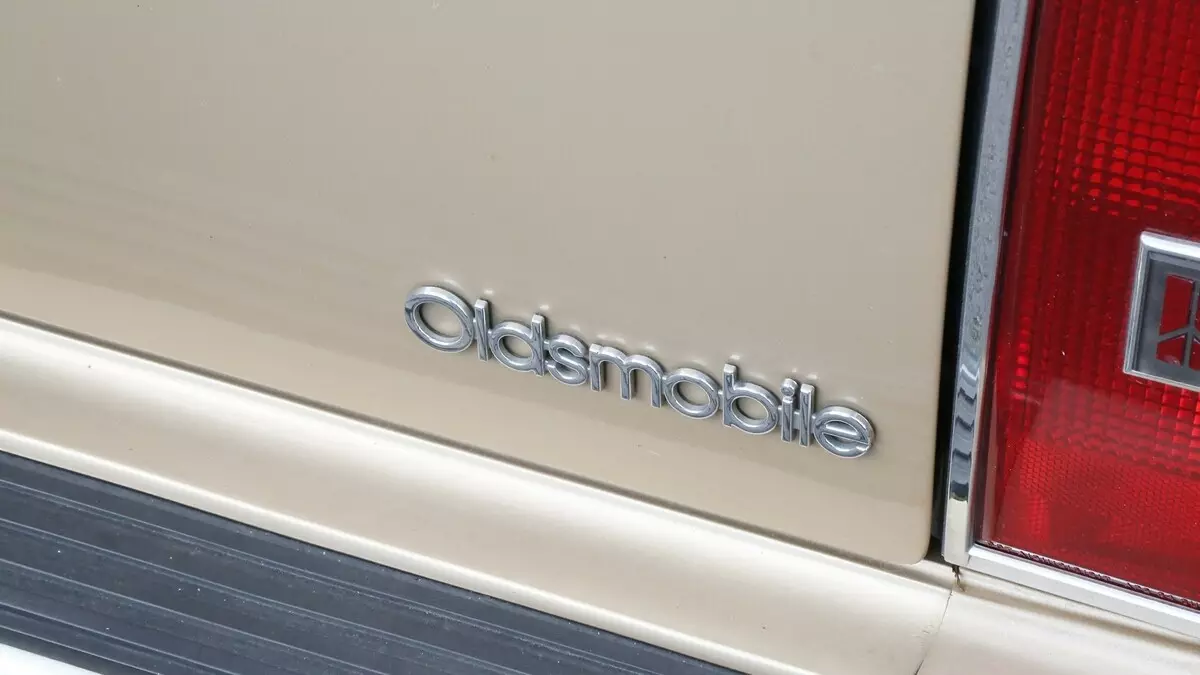 Þökk sé Berezovsky: Oldsmobile Cutlass Crisari 27781_7