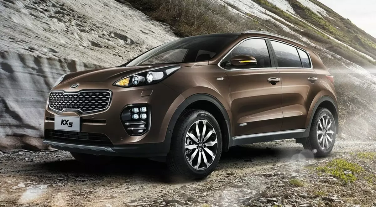 Castly KIA Sportage salon Öňi ýapylan Ýokary-tabşyrdy: ekrany we has az düwmelerini 