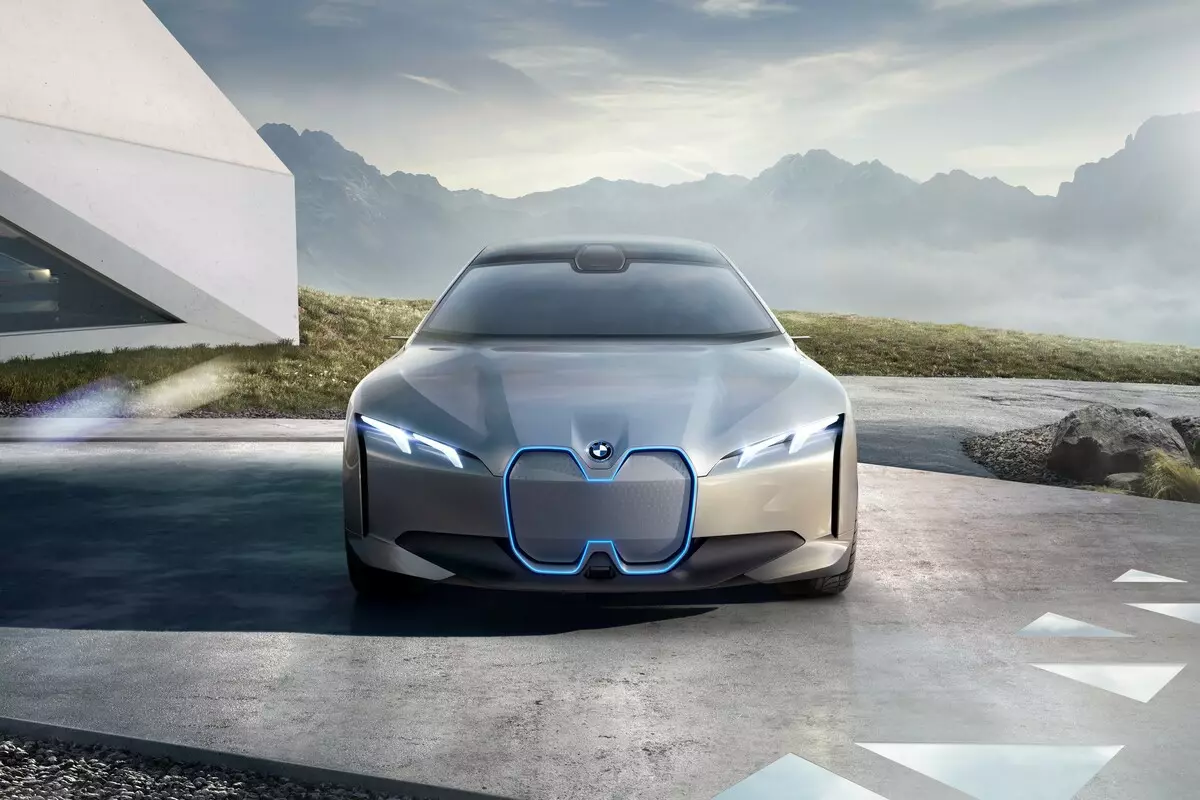 BMW و FCA به دنبال یک شریک برای توسعه سیستم های رانندگی مستقل هستند 27975_1