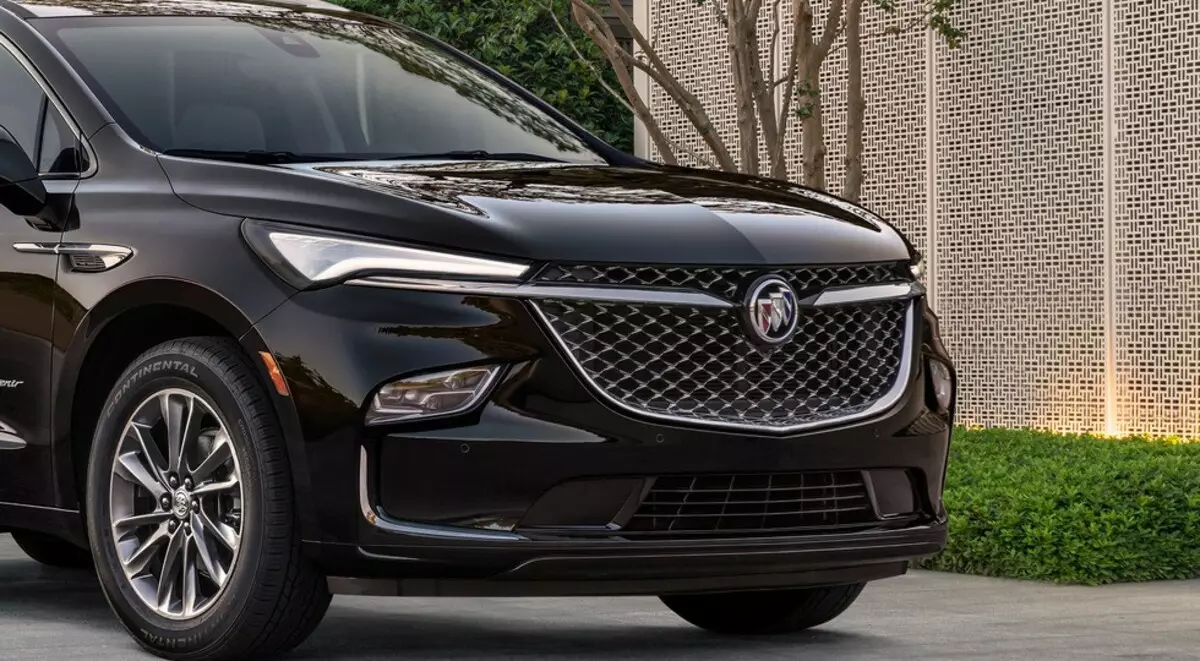 Buick Enianve Crossover sau khi Restyling đã trở nên gần gũi hơn với anh trai Trung Quốc 28075_1