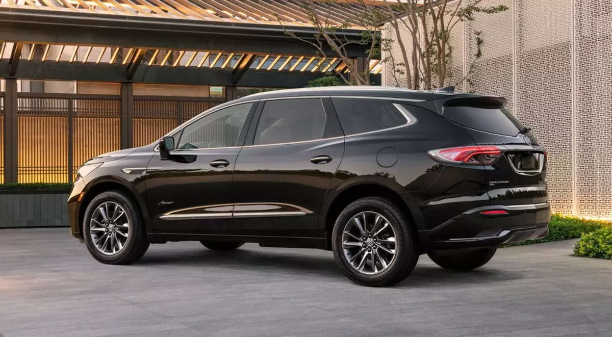 Buick Enianve Crossover sau khi Restyling đã trở nên gần gũi hơn với anh trai Trung Quốc 28075_3