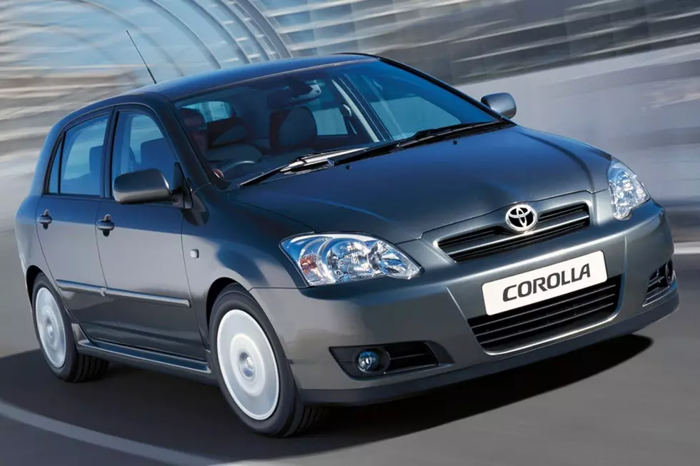 Toyota Corolla 5 တံခါးကို 2004-07D