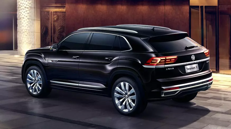 I-New Volkswagen CrossOver iya kufumana uphawu lwemidlalo ecel'umngeni 28299_7