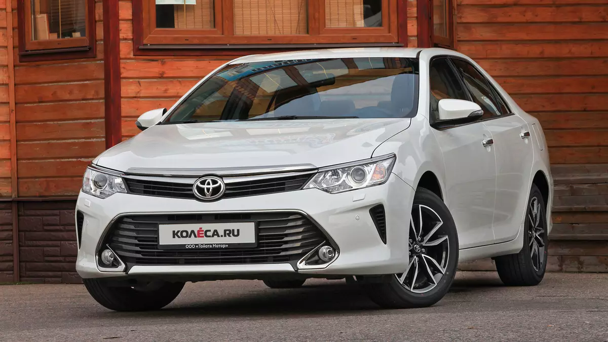 Hello, Robot: Test Drive Toyota Camry Exclusive 28468_49