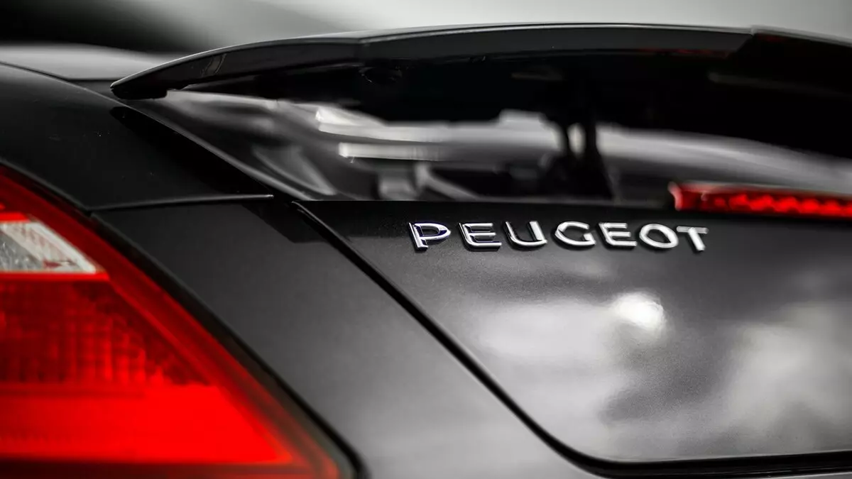 Χαριτωμένο, περισσότερο! PEUGEOT RCZ Ιδιοκτησία εμπειρία 28471_4