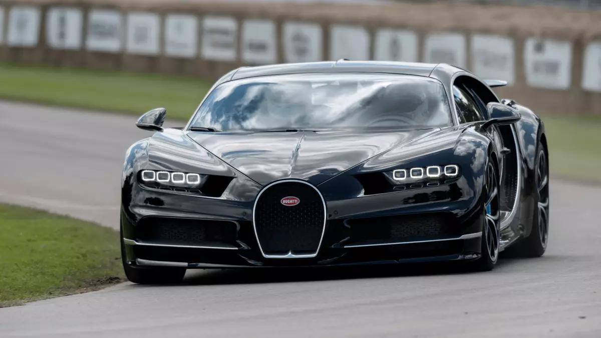 Bugatti سۈرئەت بايرىمىدا يېڭى چىلاننى كۆرسەتتى 28472_1